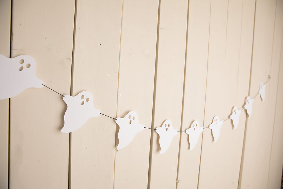 Hey Boo Banner – Glitter Paper Scissors